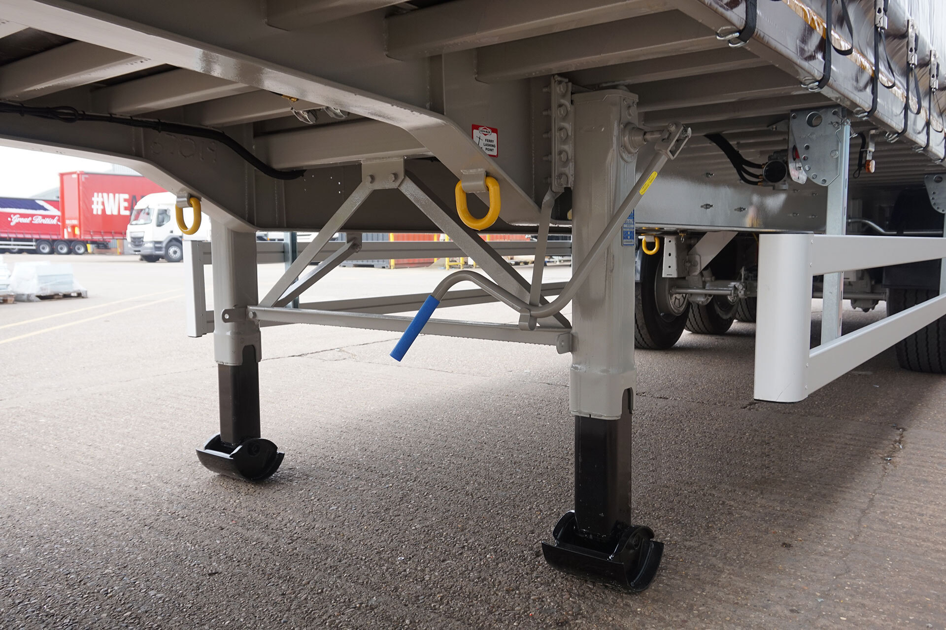 Chân chống romooc cấu tạo và phân loại - LEVELER